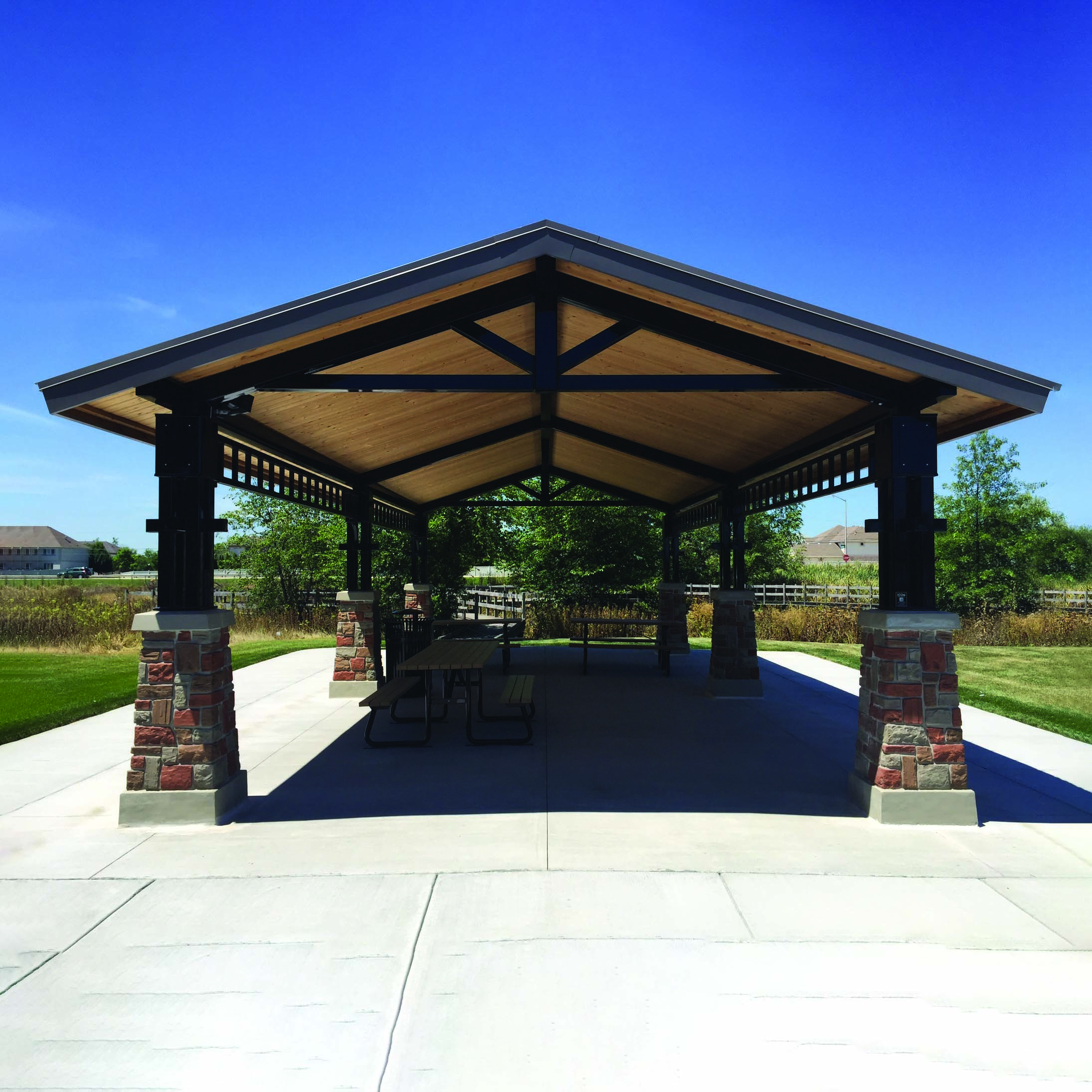 Craftsman Gable Shelter with CC3-12 Quad Columns