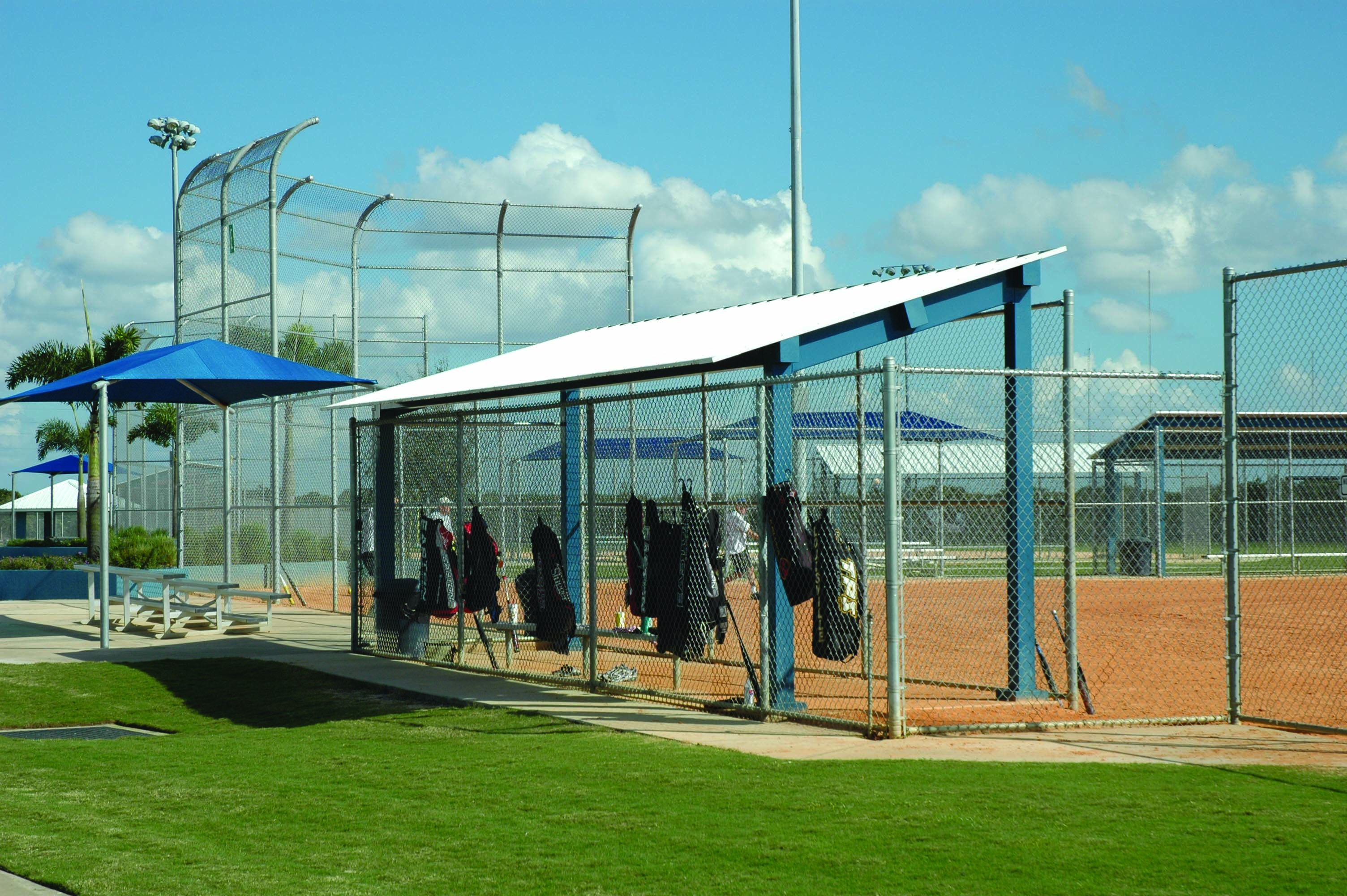 Monoslope with Multi-Rib Roof Panels